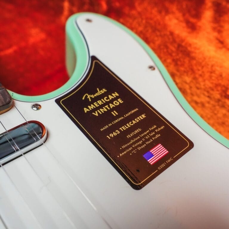 Fender American Vintage II 1963 Telecaster Surf Green - המיתר השישי
